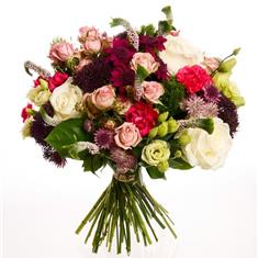 Local Subscription Flowers Delivered Tring - Magnolia Florist